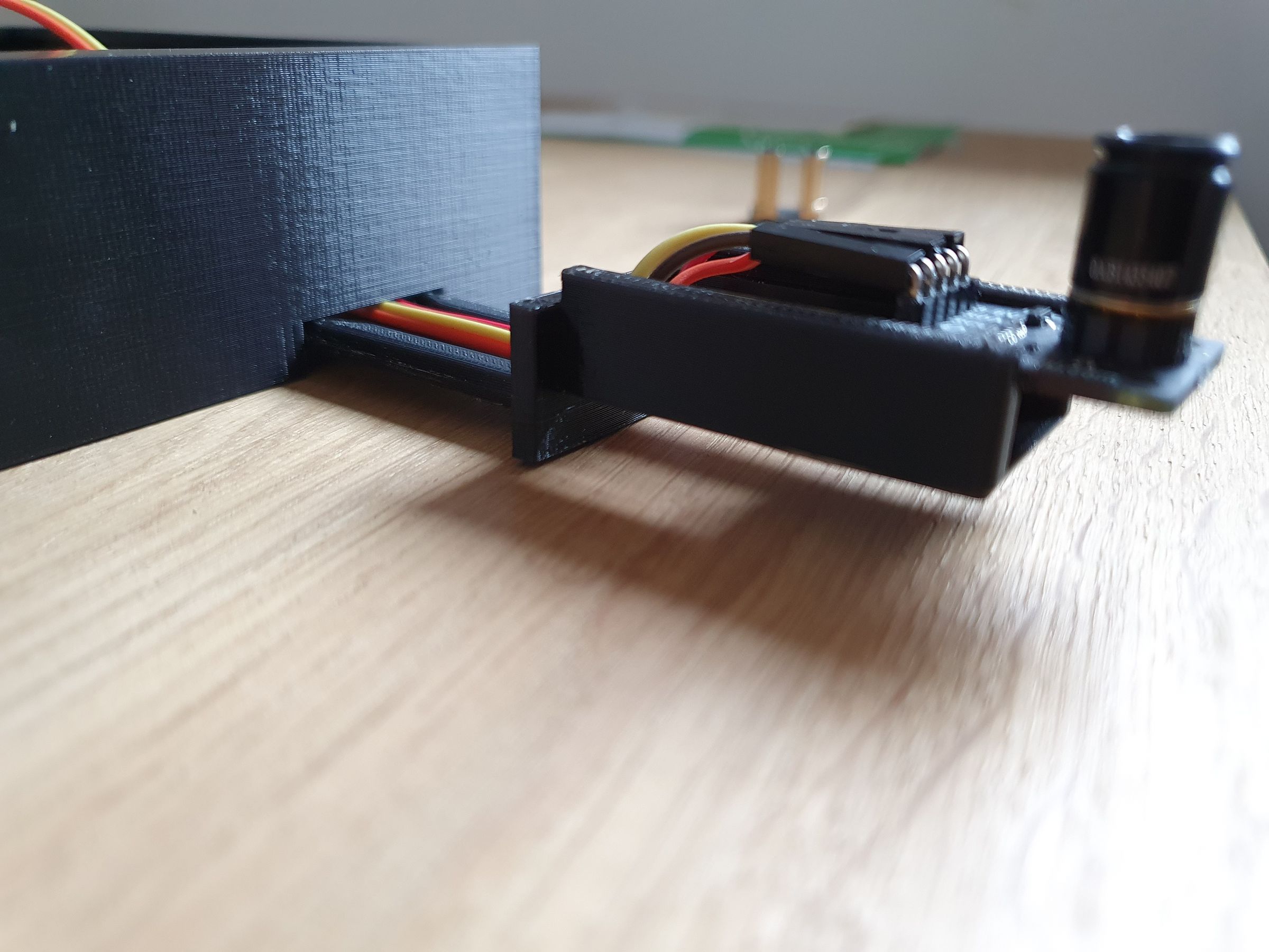 Building a Raspberry Pi Thermal Imaging Camera - MLX90640 guide